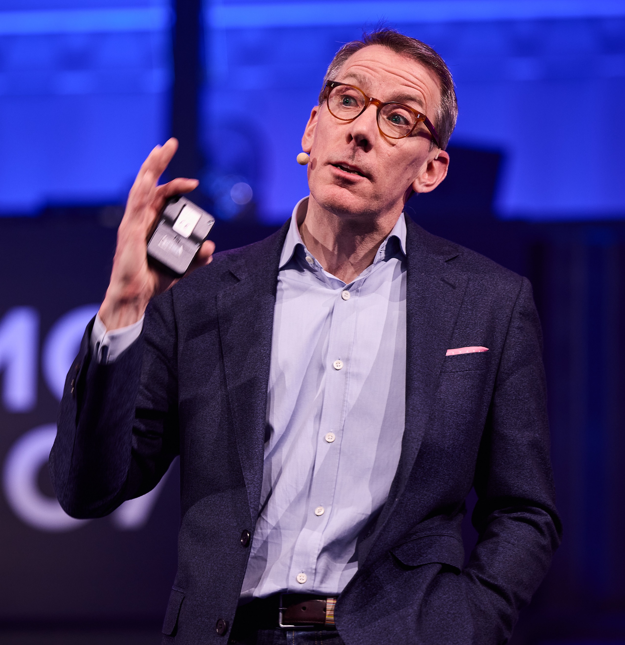 Geoff White | Author, Speaker, Investigative Journalist, Podcast Creator